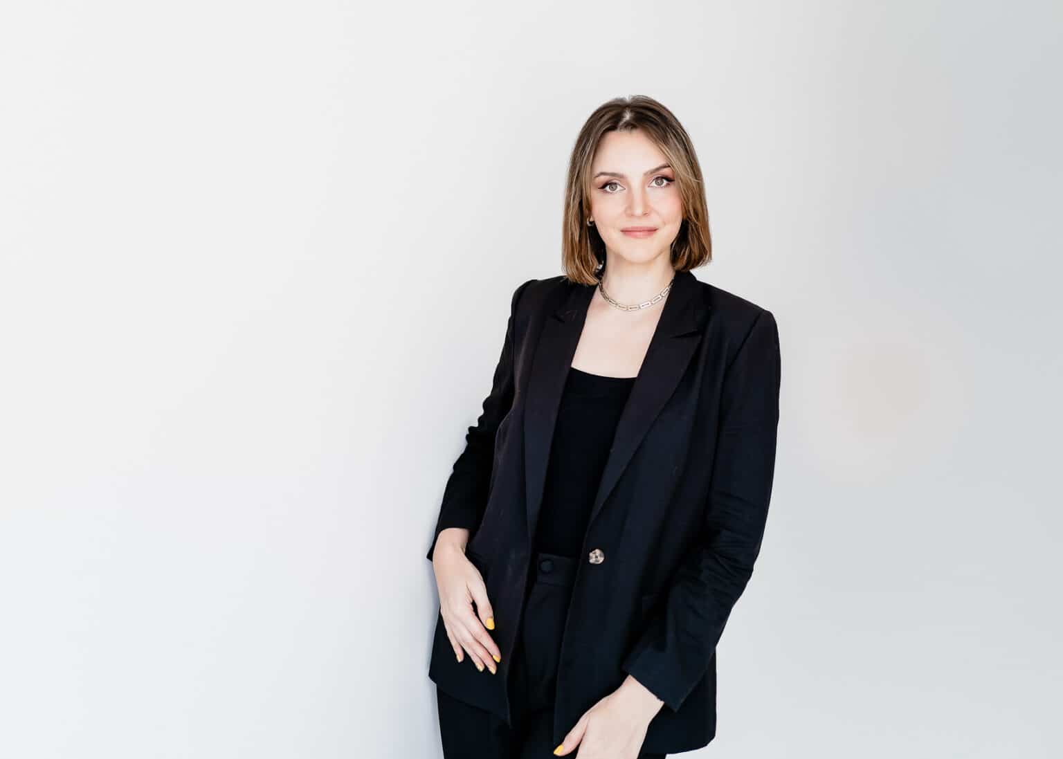 Bohemian Boudoir Session Ideas For A Dreamy, Relaxed Vibe